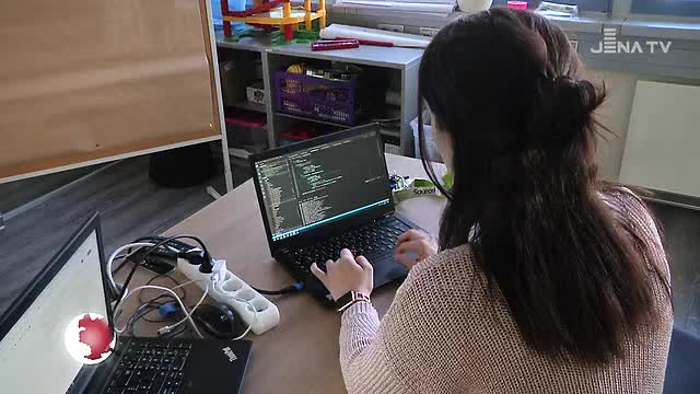 Initiative: Die Jenaer Agentur dotSource bietet Schülern eine digitale Bildungseinheit an - Jena ...