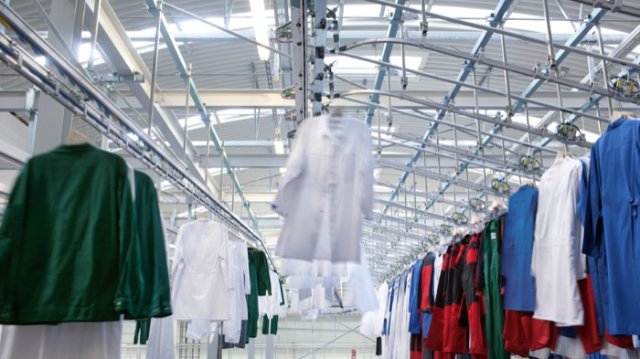 MEWA Textil-Service sichert Versorgung - Jena TV - Sehen, was bewegt.